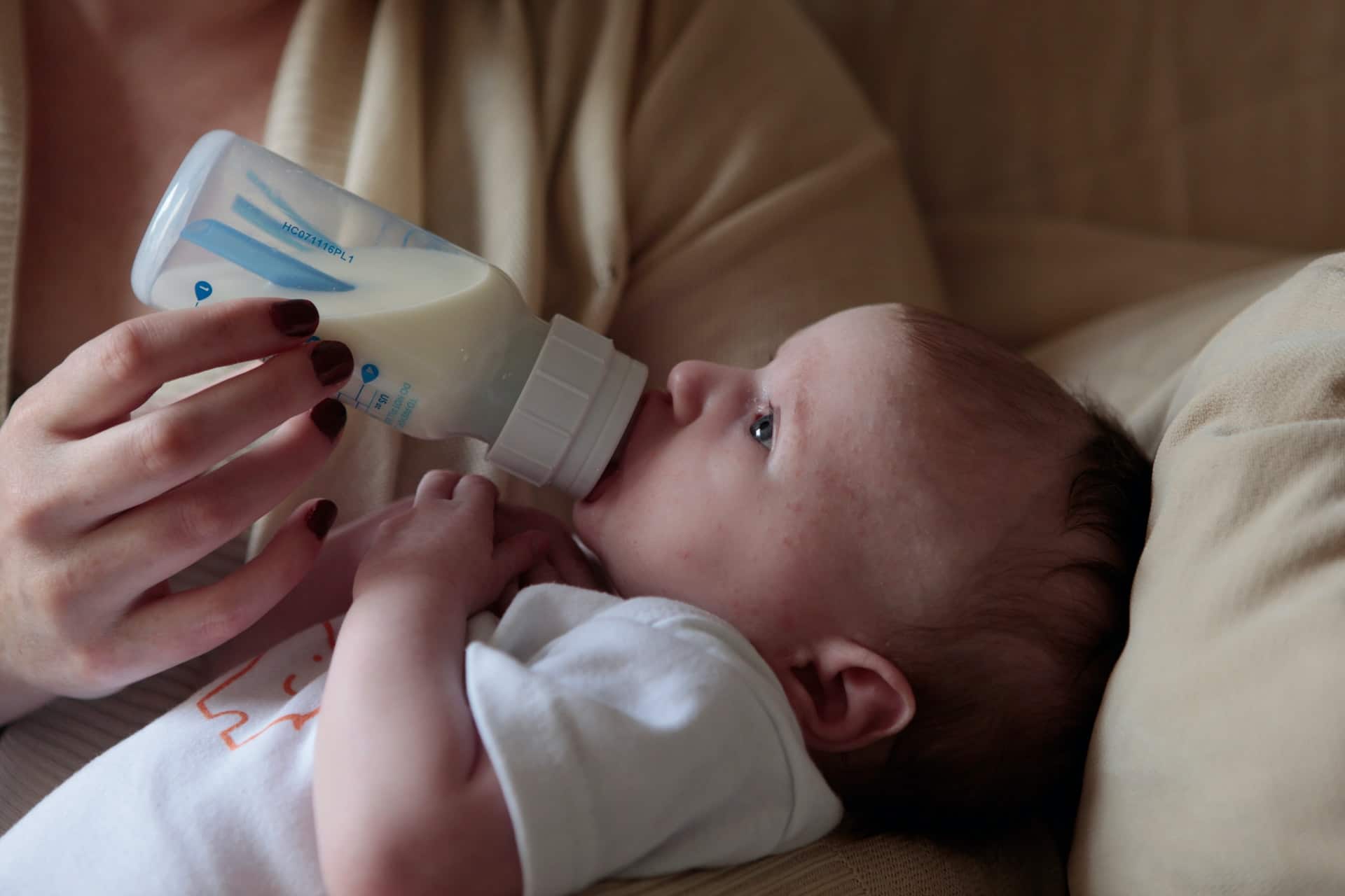 Quel est le nombre de kilogramme chaque mois pour bébé